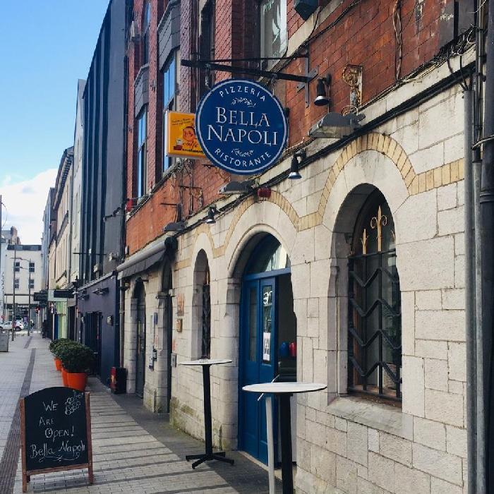 Bella Napoli | Pure Cork | Food-drink