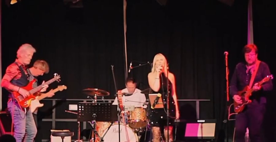 Loose Lemon Live At The Roundy - The Roundy, Castle St. - Sun 02 Jun ...