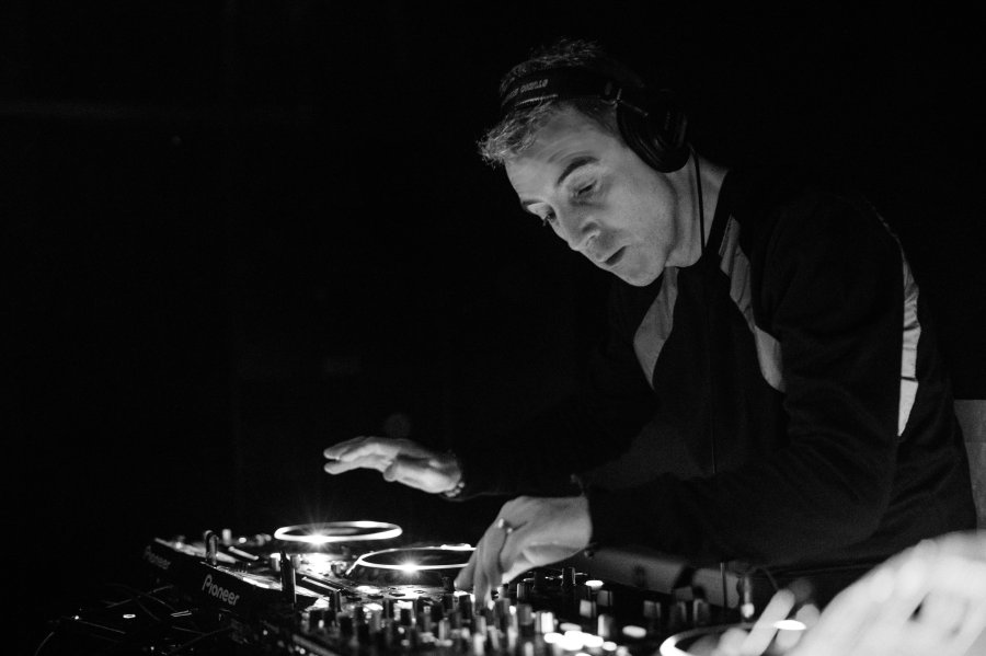 More at Liquid Lounge